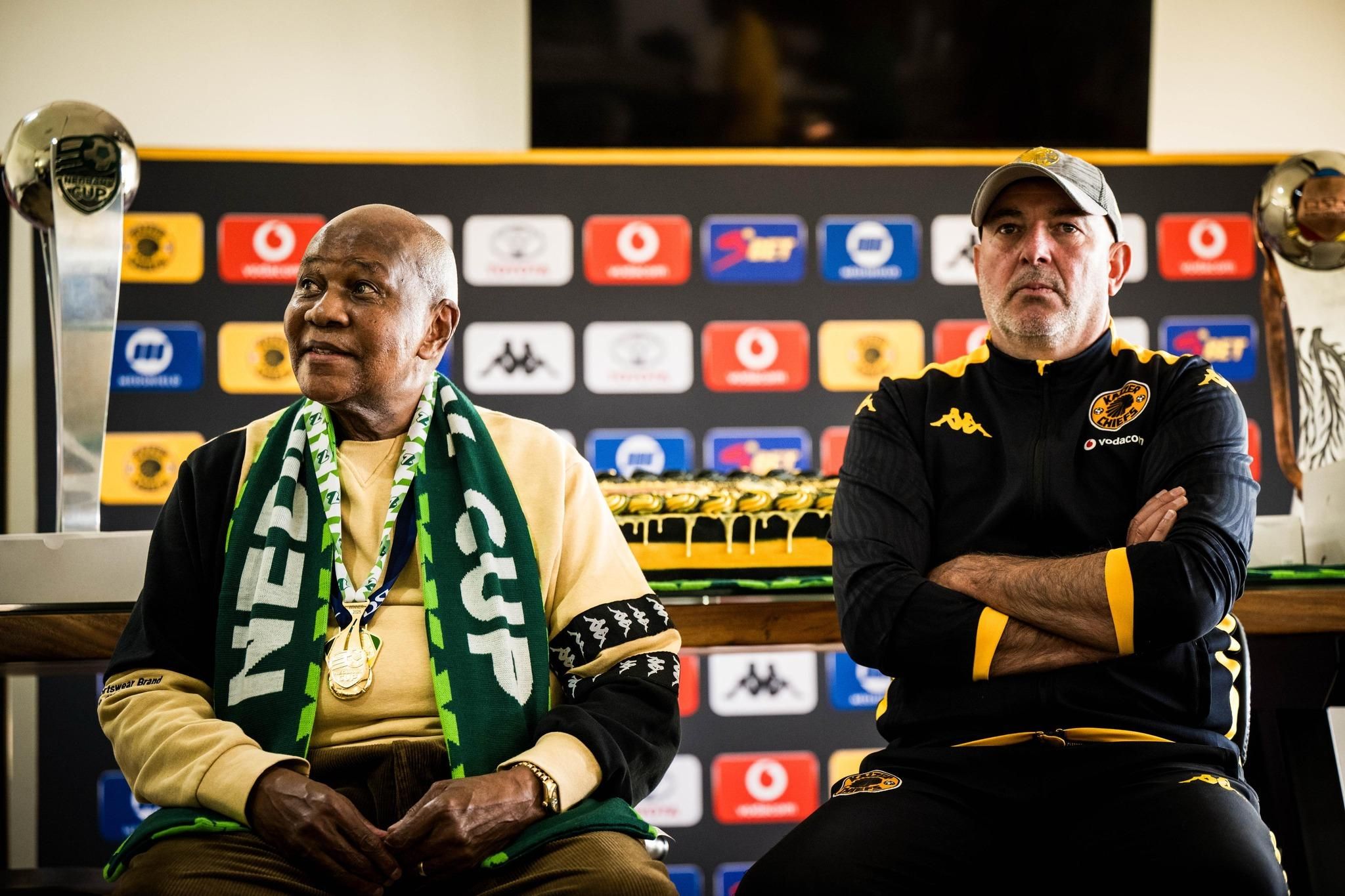 Kaizer Chiefs confirm begining CAF campaign without coach Nasreddine ...