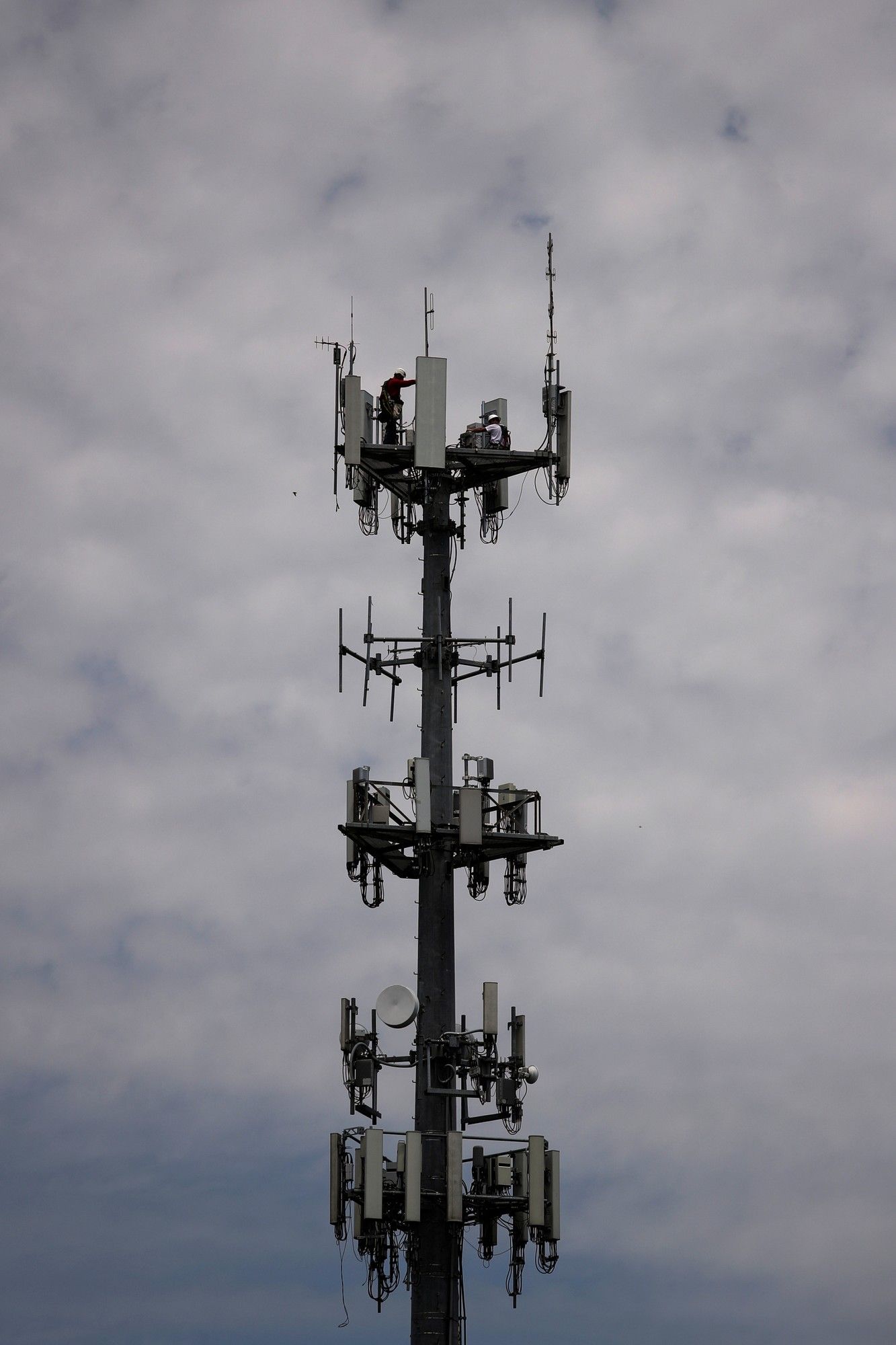 Residents object to new cell tower in Sea Point