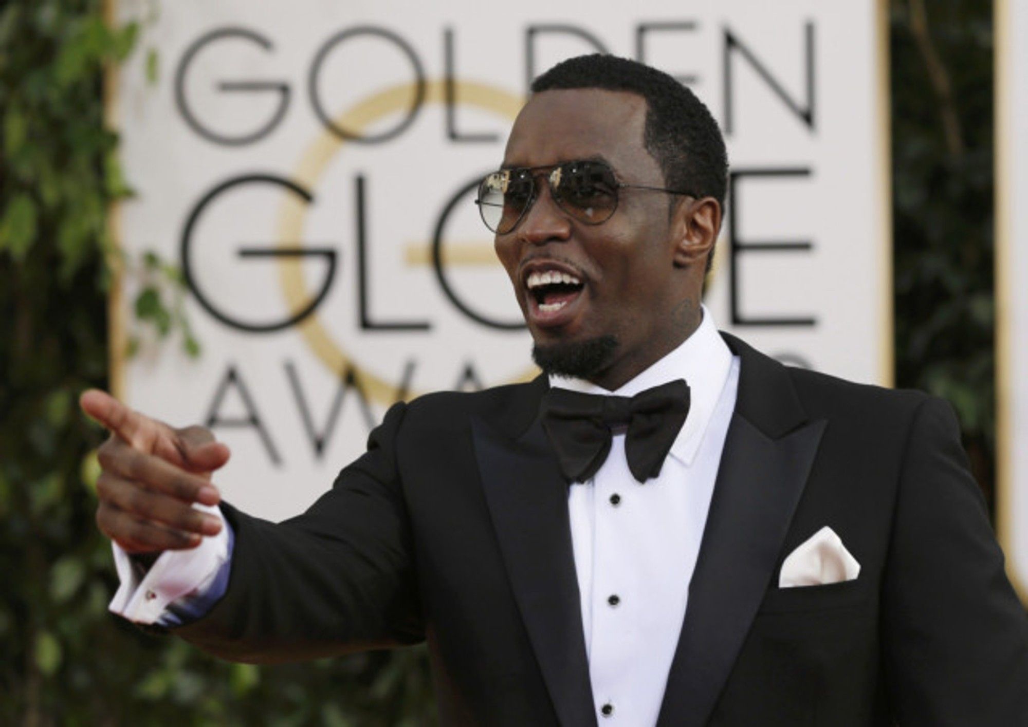 Diddy or did he not punch a fan?