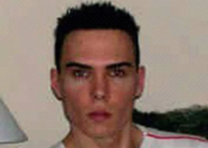 Army brings porn killer to Canada