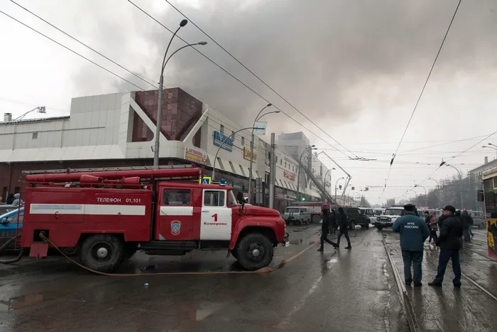Death toll rises in Russia shopping mall fire