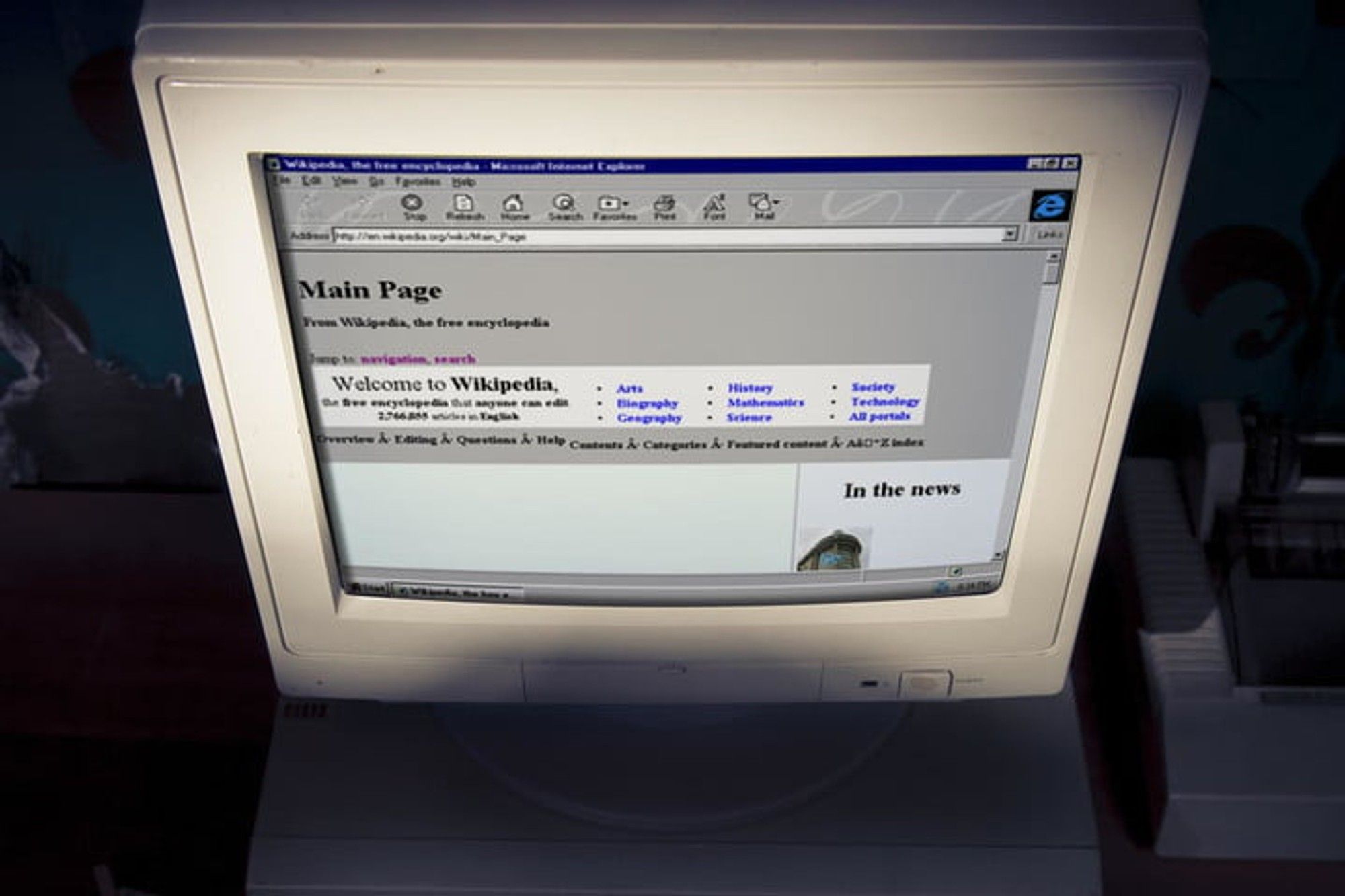 Microsoft says goodbye to Internet Explorer