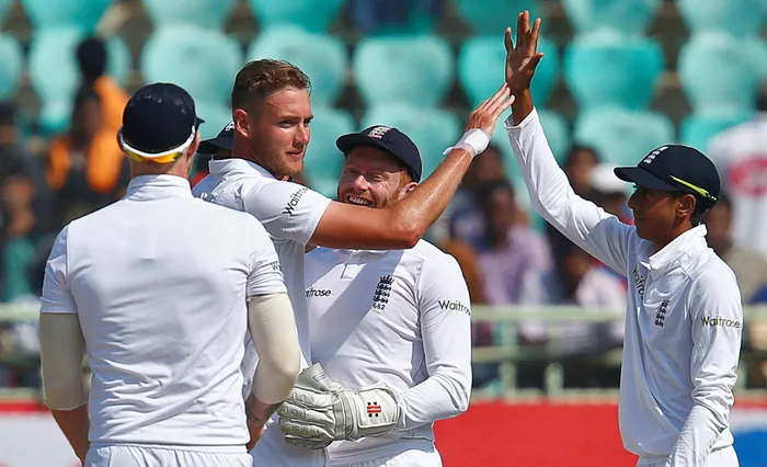 England sweat on Broad's fitness for first SA Test