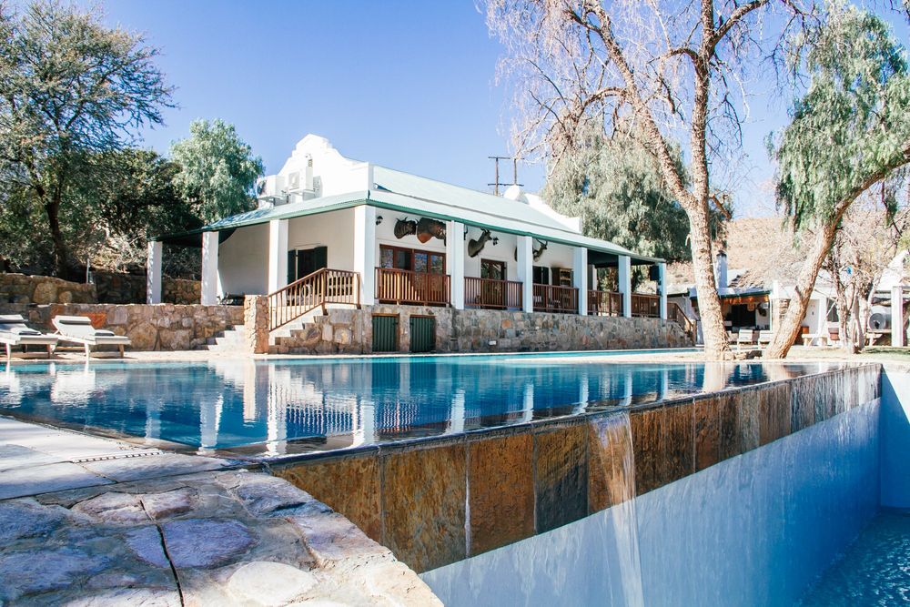 Stand a chance to win a romantic getaway for two