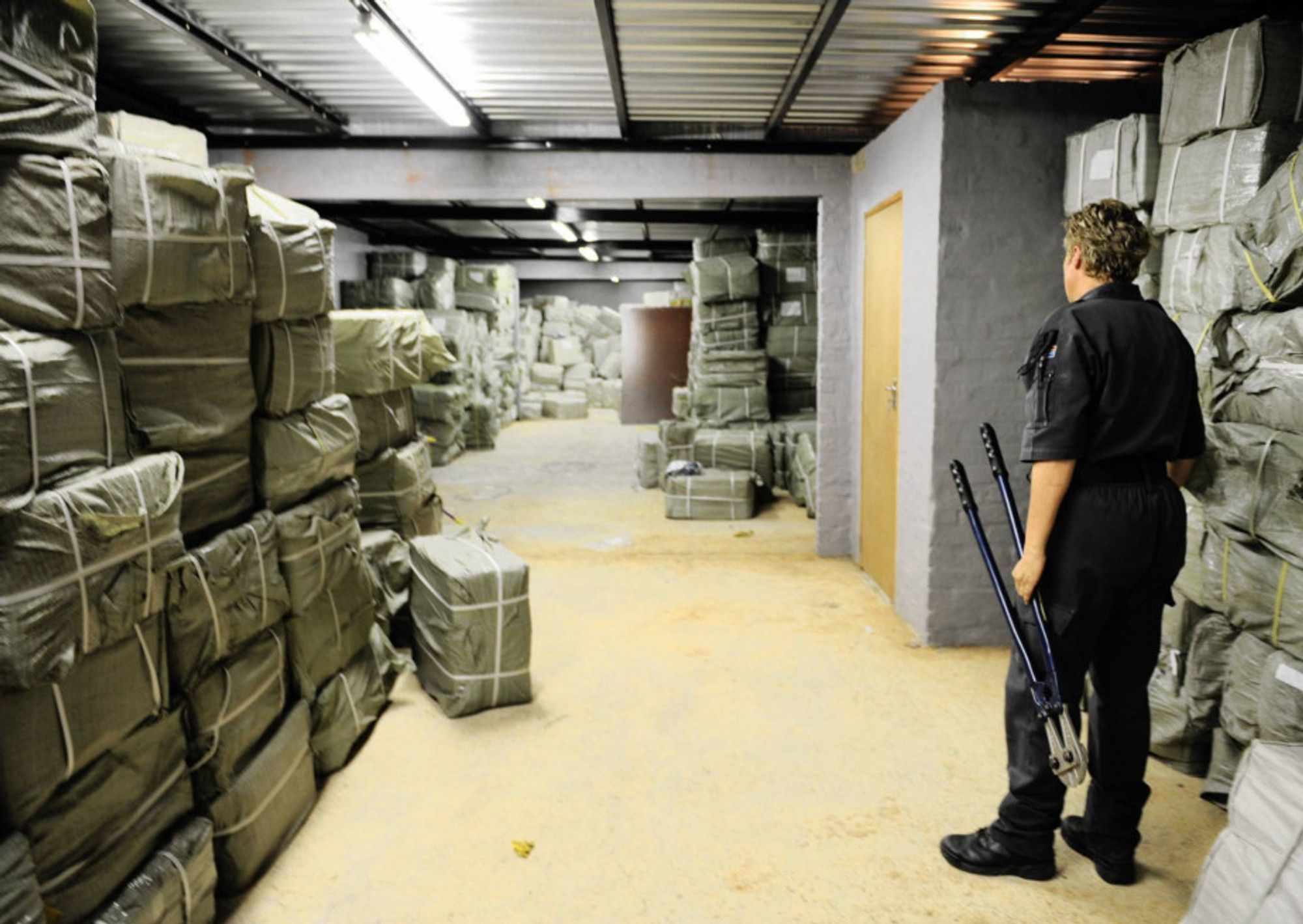 Sars seize R60m fake gear, shoes