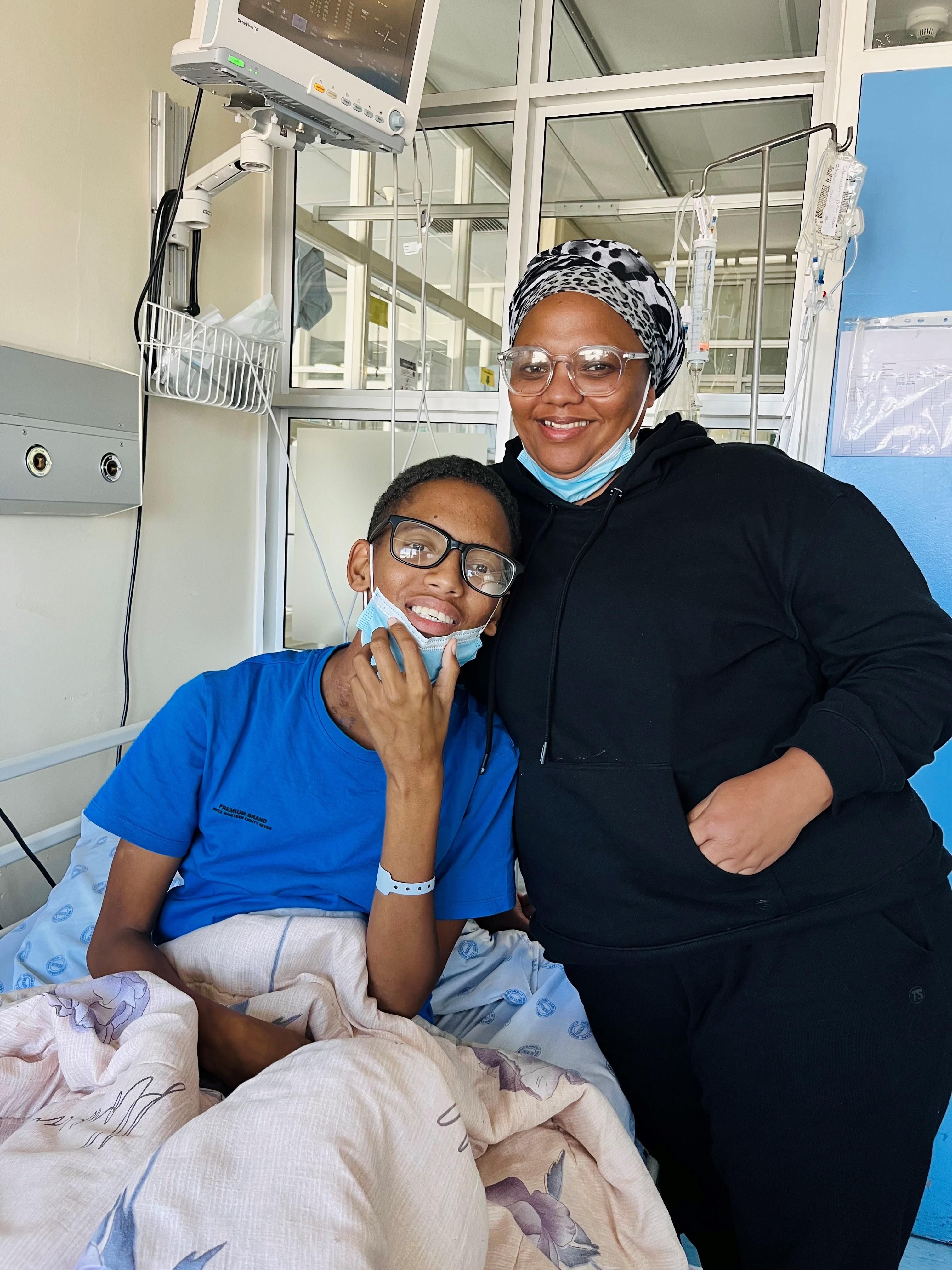Celebrating a milestone: 300th kidney transplant at Red Cross War ...