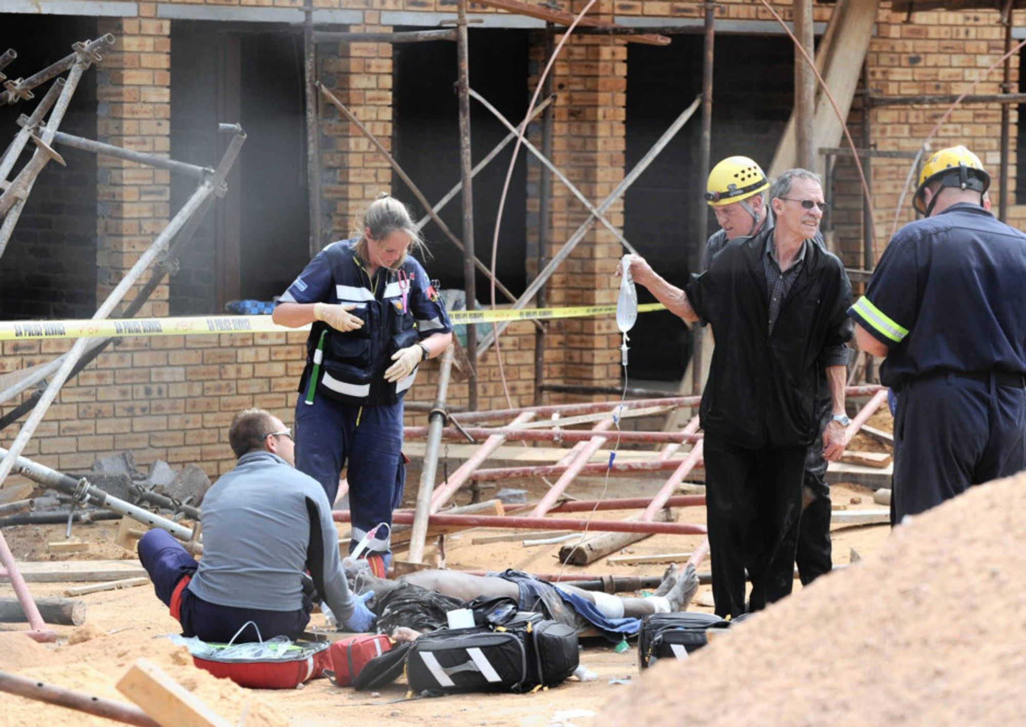 Workers hurt as factory collapses