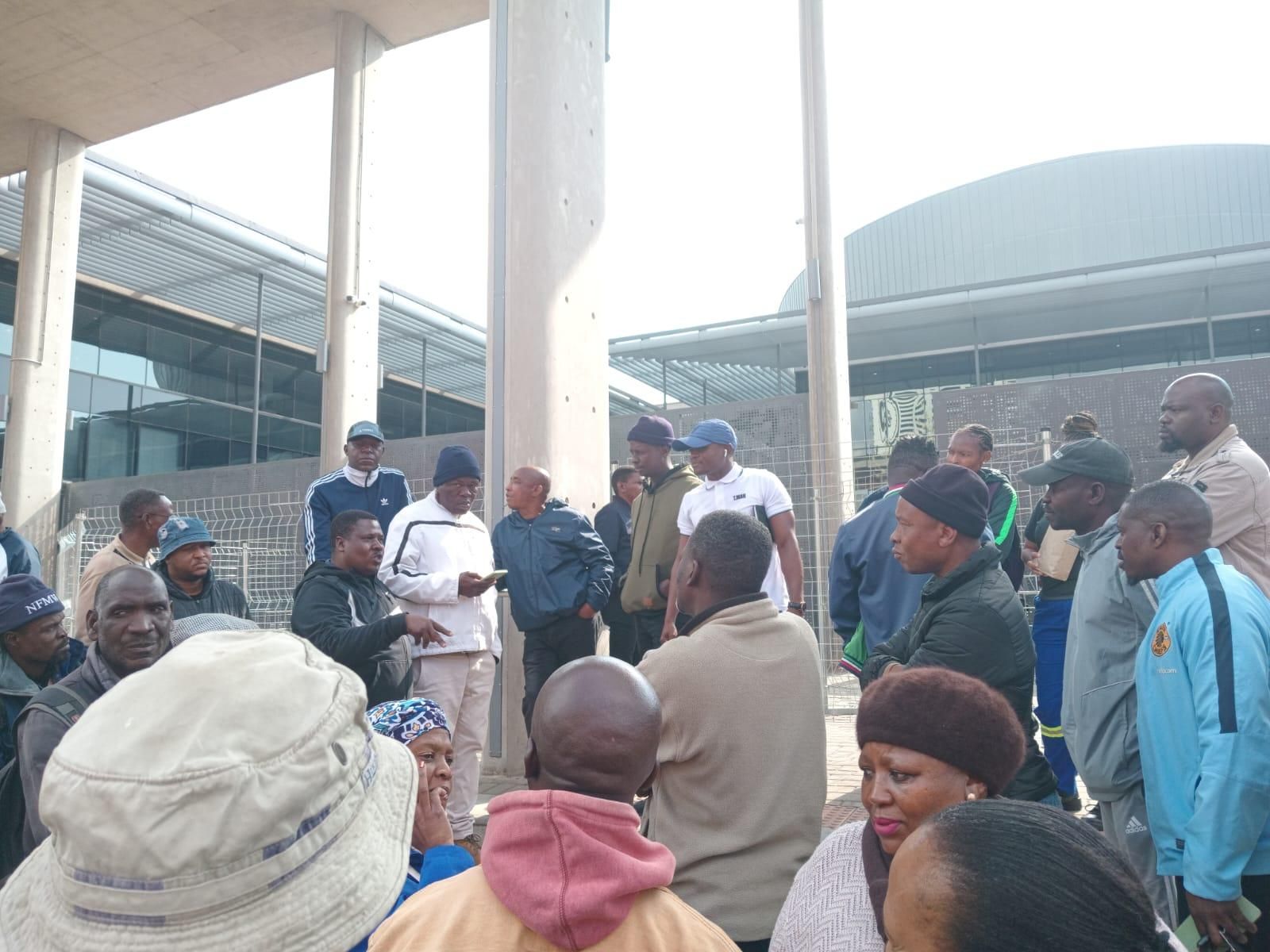Tshwane workers demand overdue salary increase and reinstatement of ...