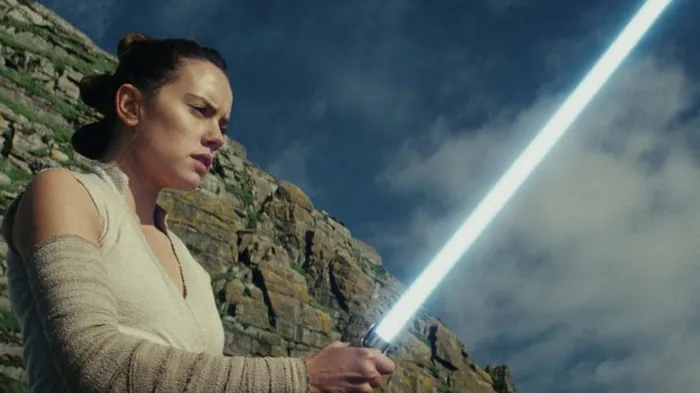 'Star Wars' release brings R5.8 billion in opening weekend