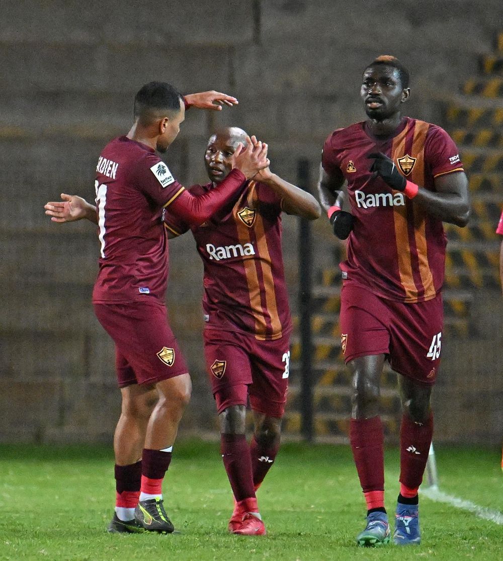 Stellenbosch FC back to winning ways in Premiership after Barns sends ...