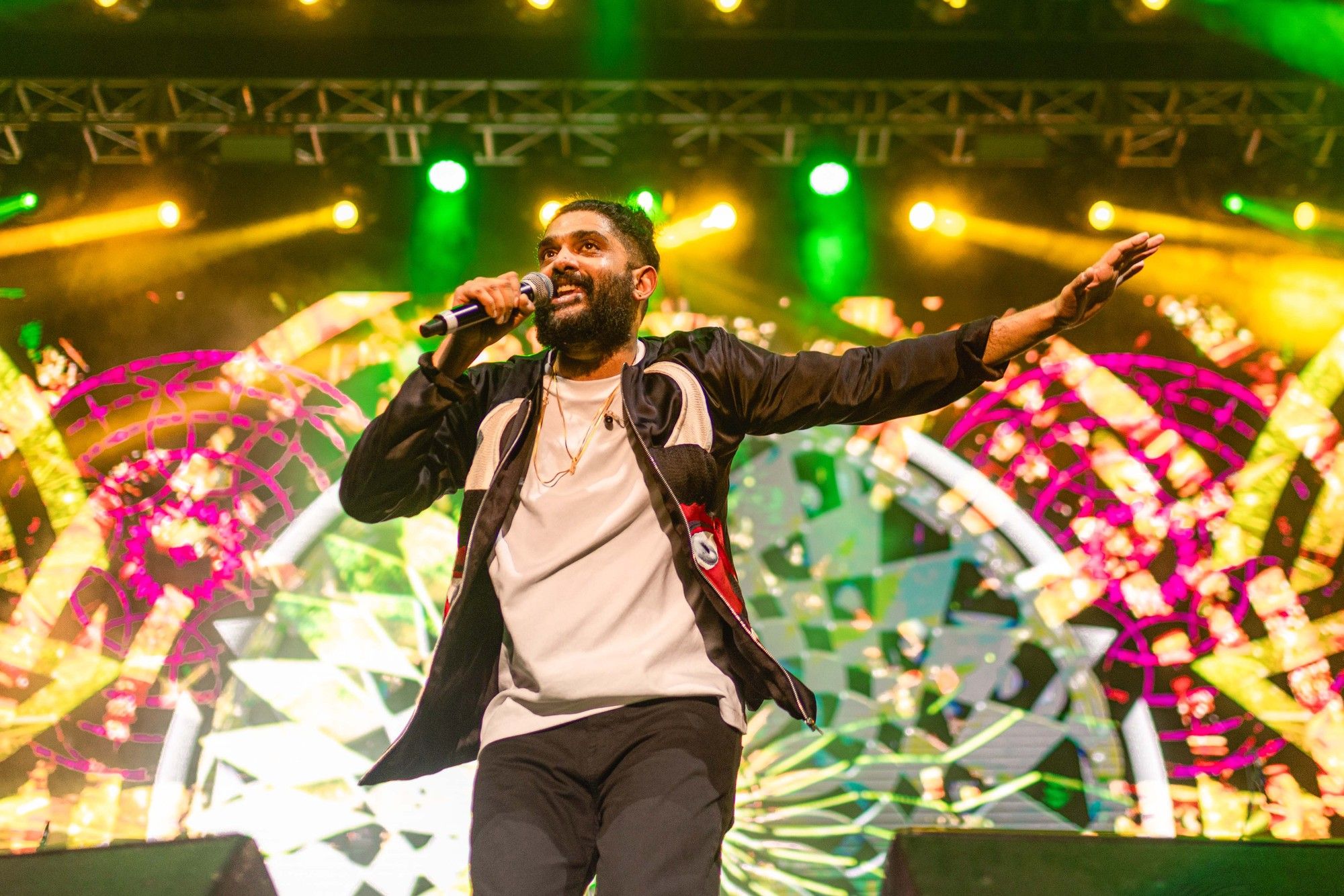 Sid Sriram promises a spectacular concert