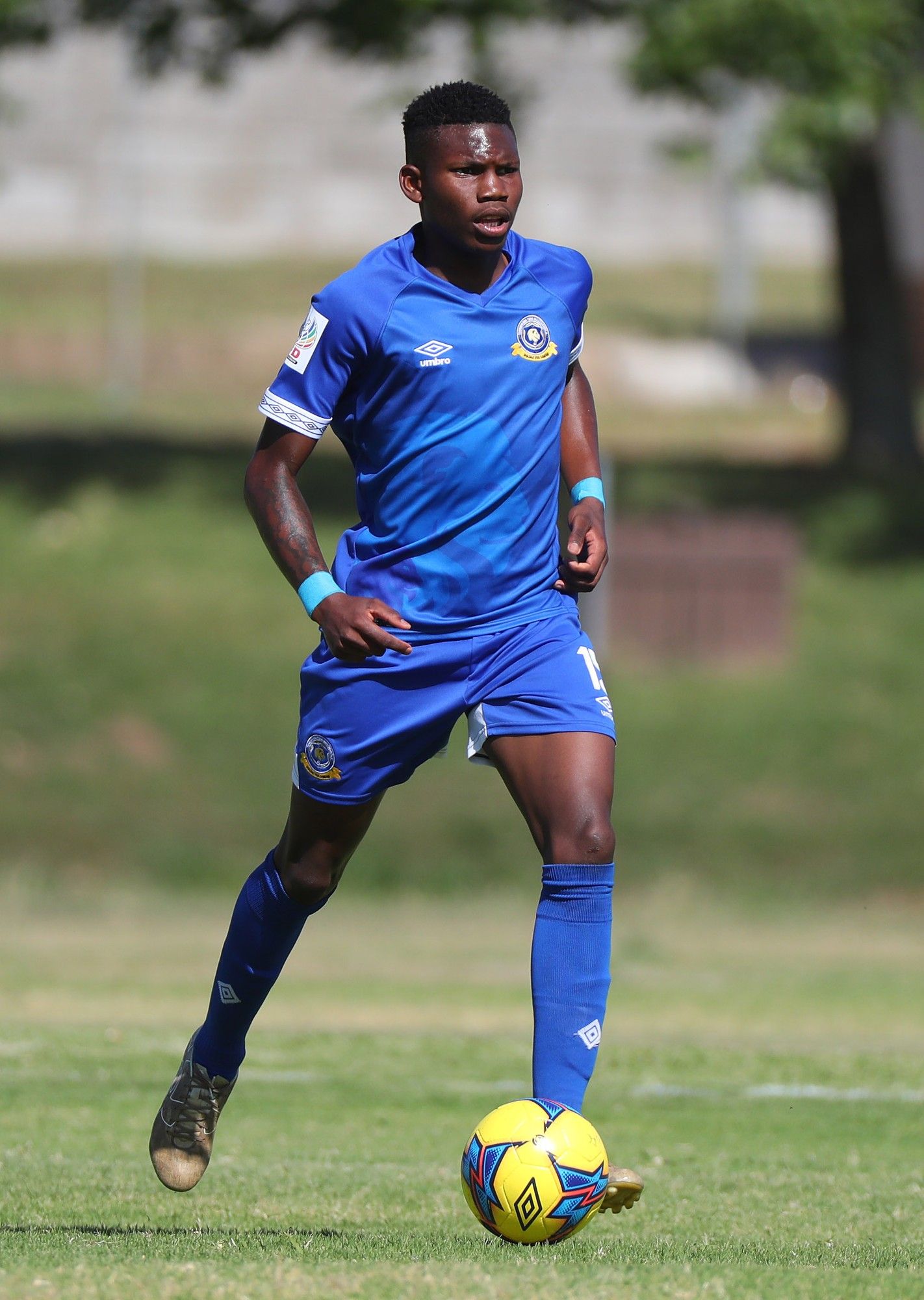 Usonga ngokuziphindiselela owaxoshelwa ukudlalela iziteki