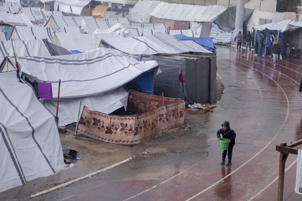 Red Cross urges unhindered aid access to flood-hit and freezing Gaza