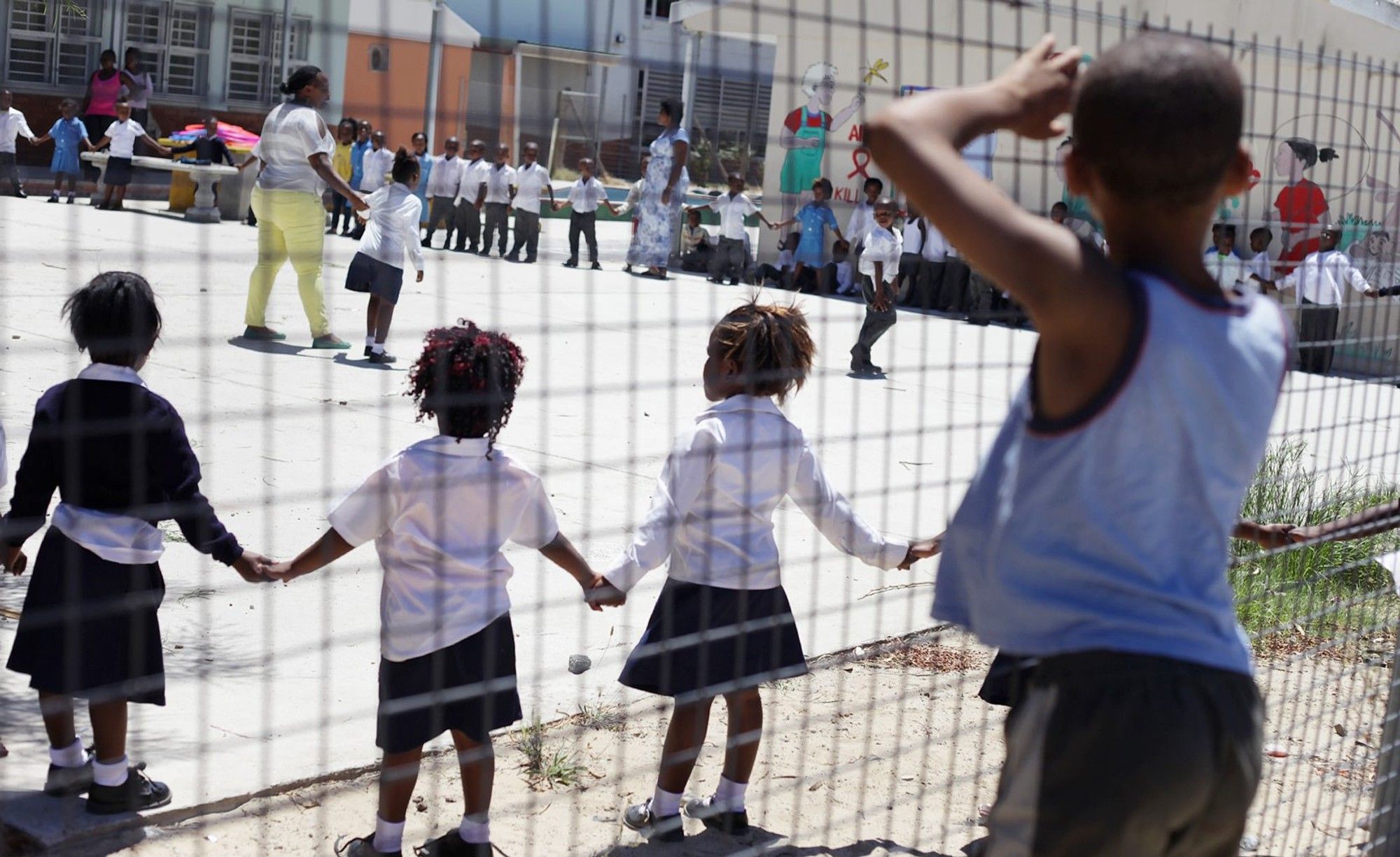 Boys more likely to drop out of school according to research