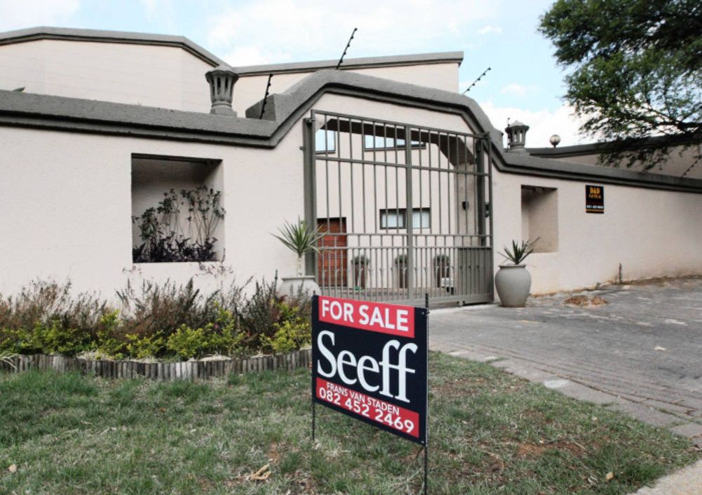 House property price growth resilient, but slowing