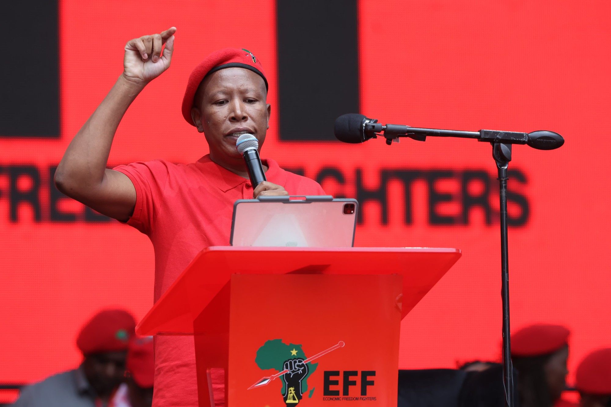 I-EFF ilufake kweyoMthethosisekelo olwePhala Phala