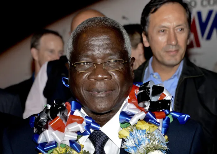 Moz rivals end two-year conflict