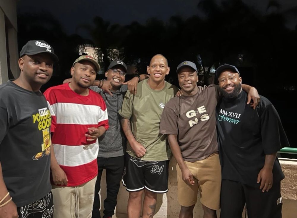 Da L. E. S receives heartfelt support from fellow musicians following ...