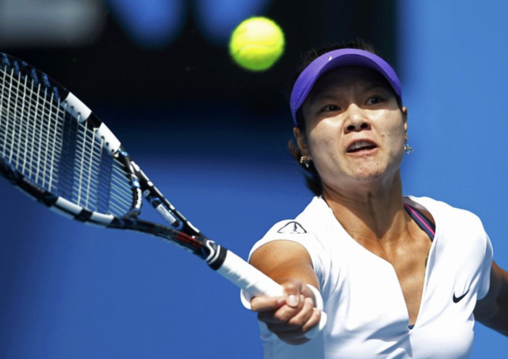 Rogowska sent packing in Melbourne