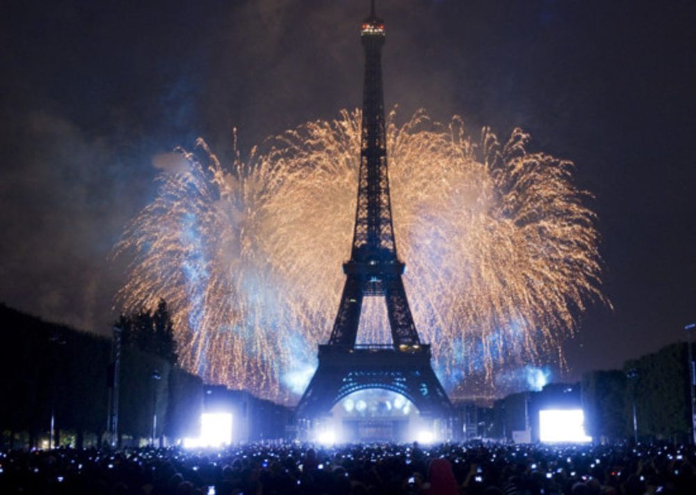 Make this Christmas a merry one