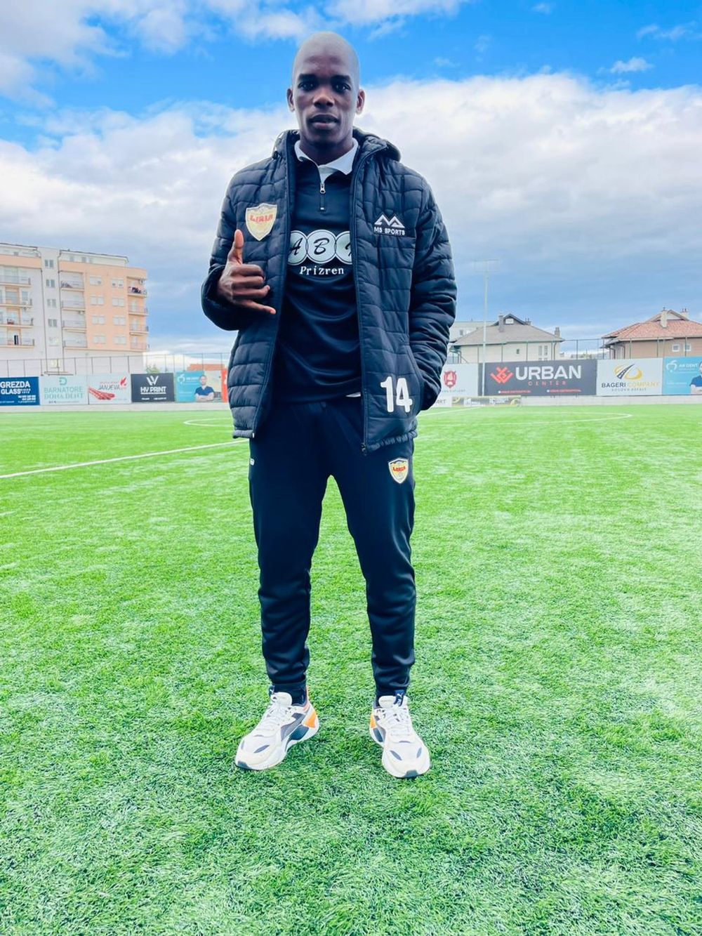 Former Golden Arrows defender Siyabonga Dube back in SA, looking for a ...