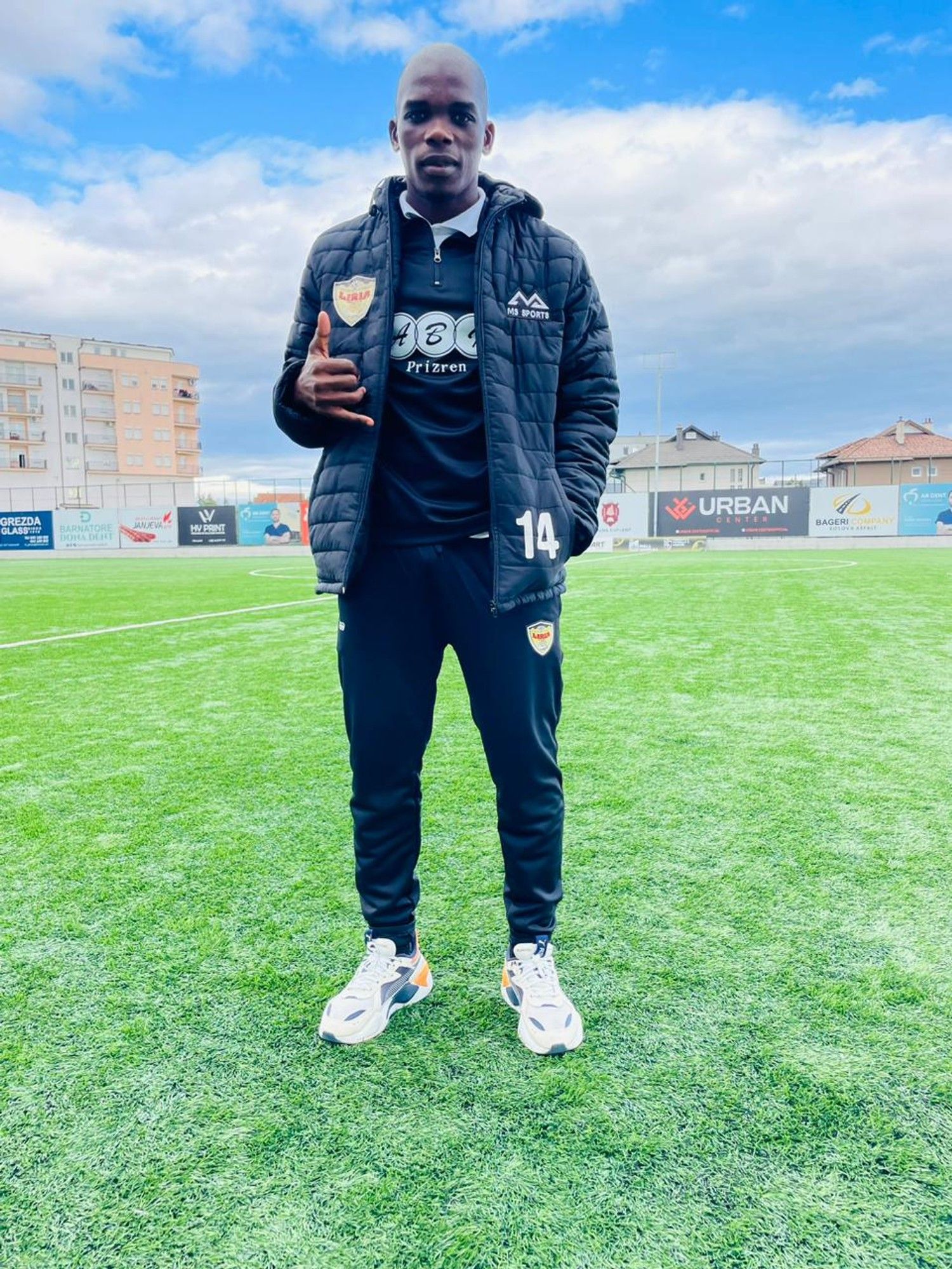 Former Golden Arrows defender Siyabonga Dube back in SA, looking for a new club