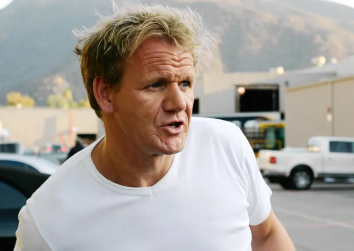 Ramsay declares war on father-in-law
