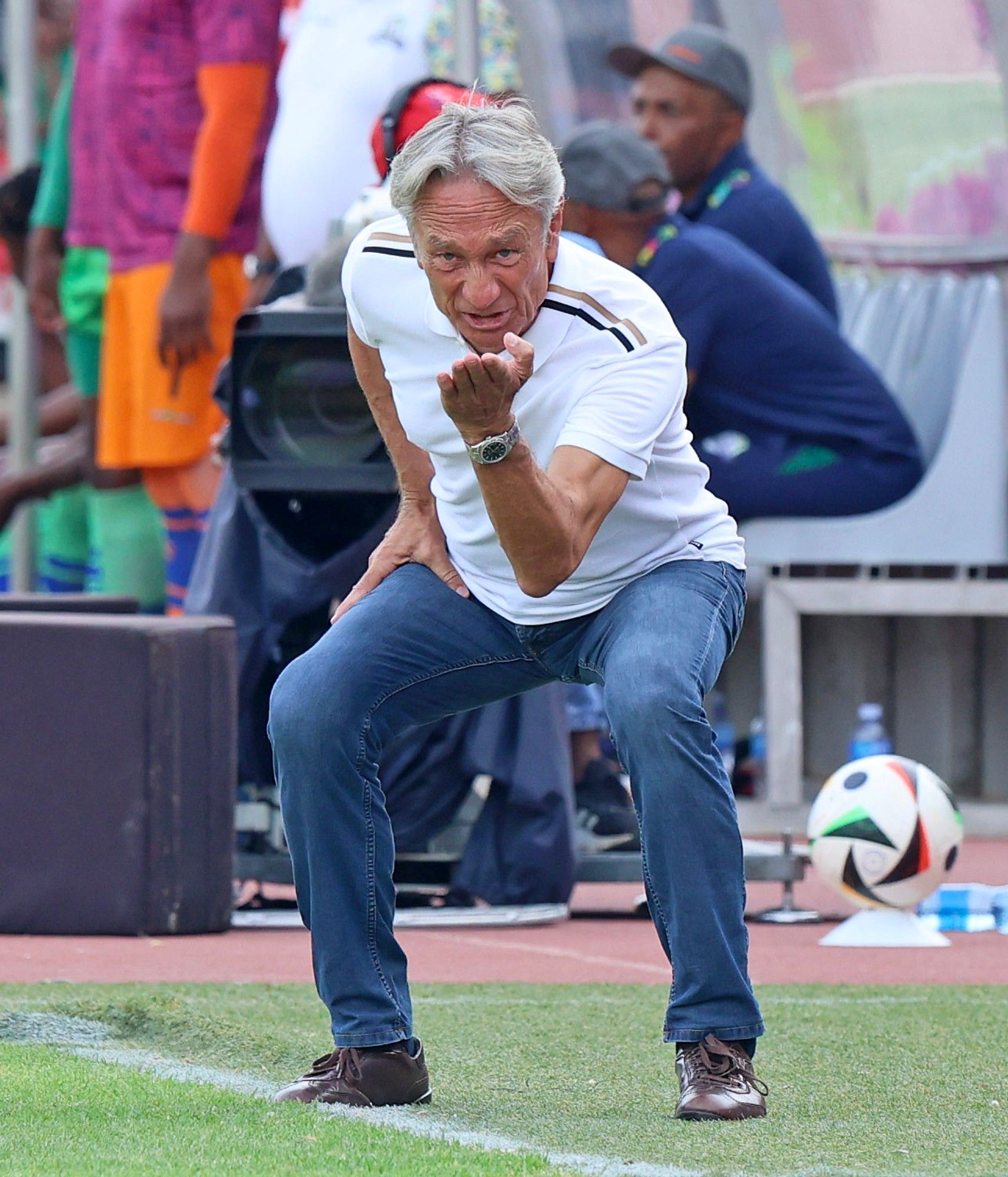 Inkakha ishaya amakhala ngokubuya kwezingwevu kwiPSL