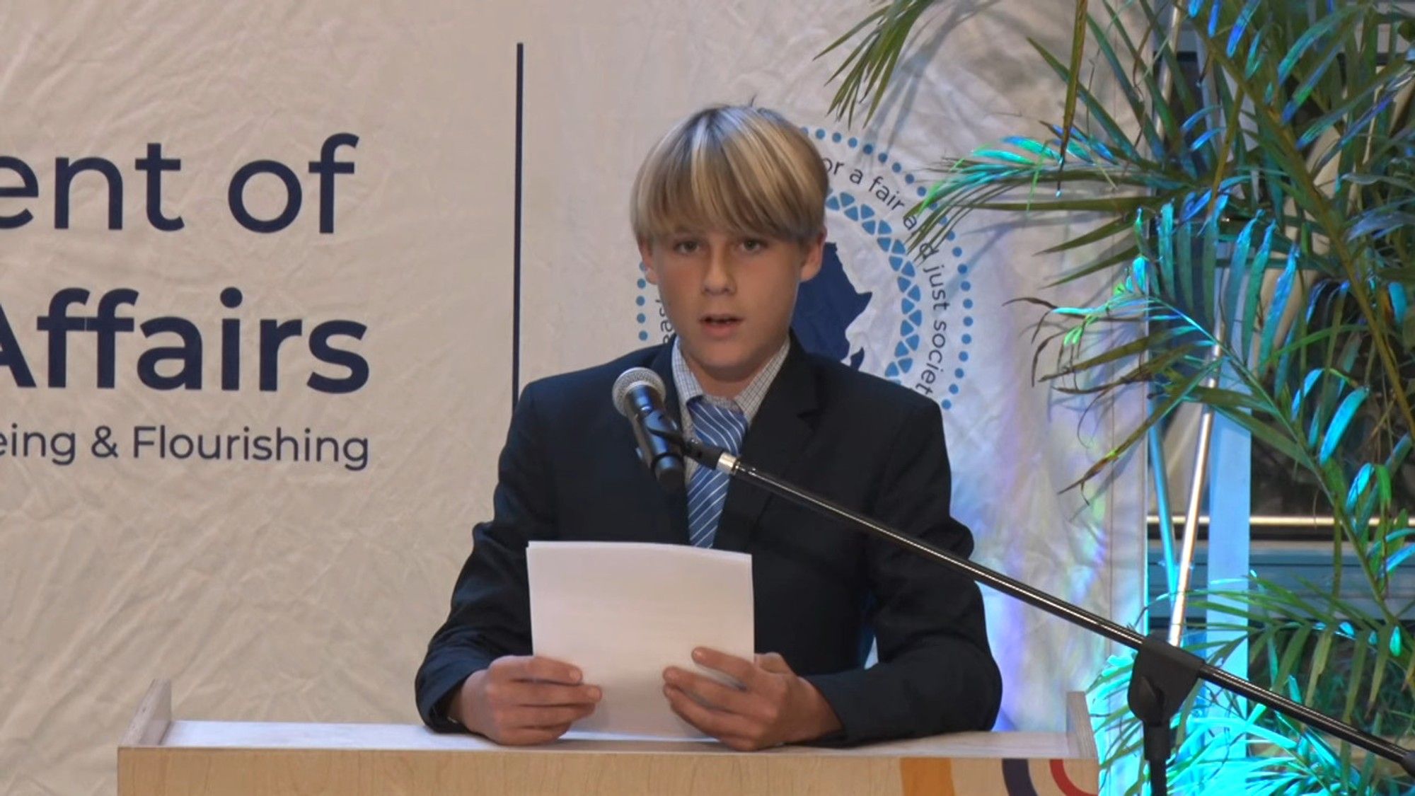 Young prodigy James Capstick-Dale delivers keynote in four languages at ...
