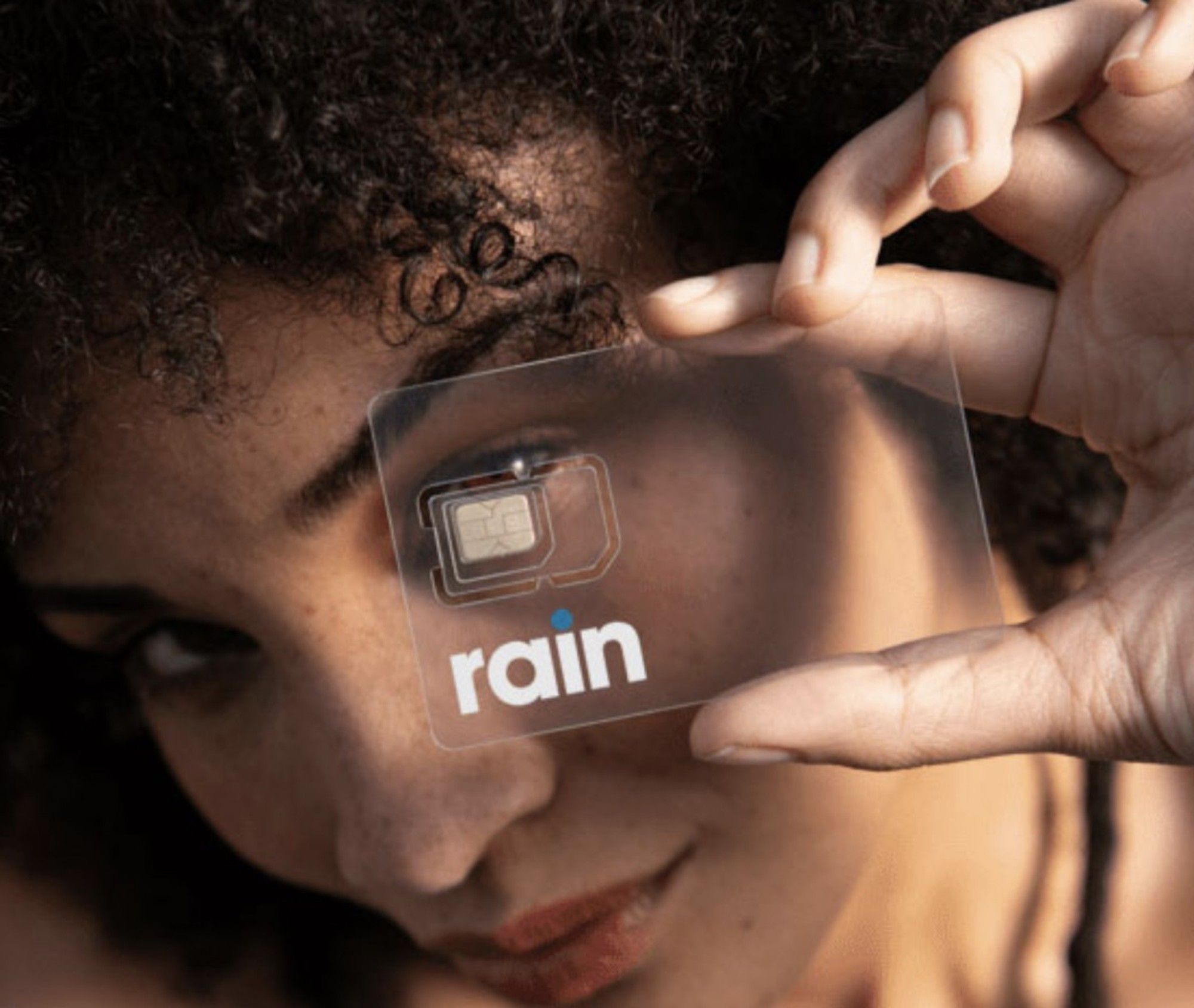 Rain launches 4G mobile network into crowded market