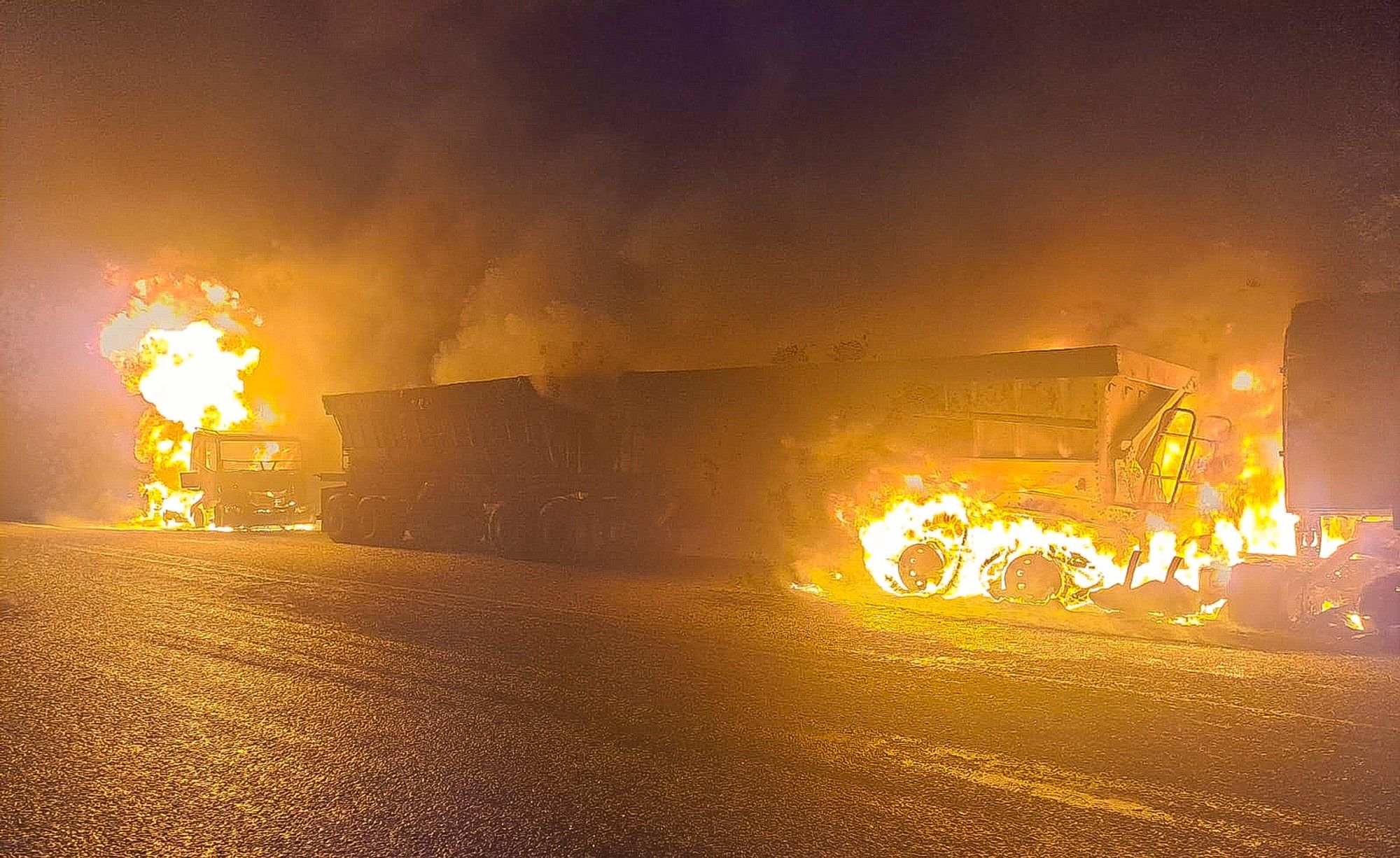 More trucks torched, this time on the N2 near Empangeni