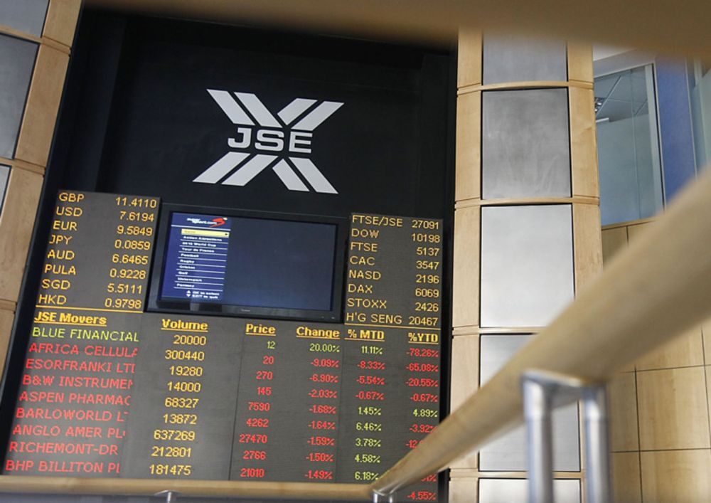 Rand falls to 2-week low vs dollar