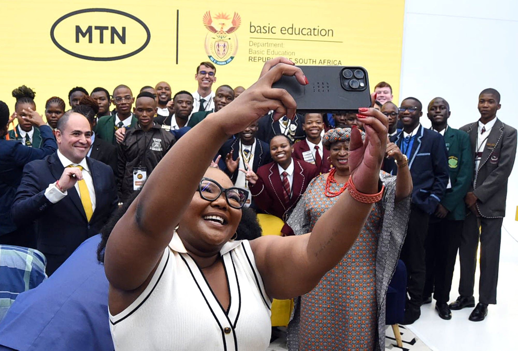 Top matrics celebrate