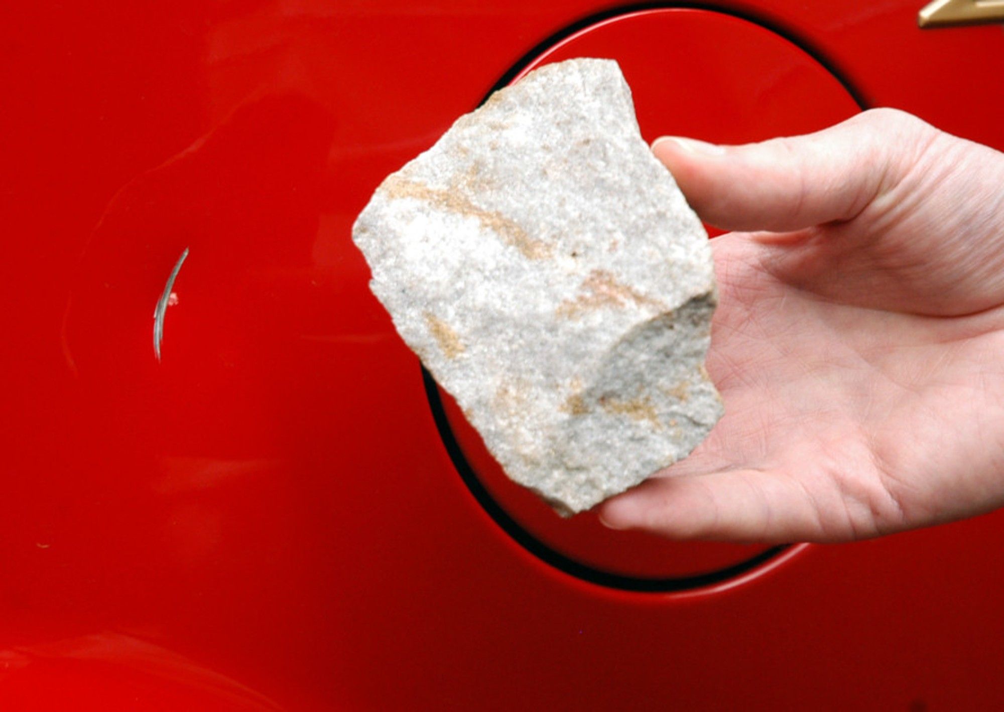 KZN pedestrian bridge to be enclosed