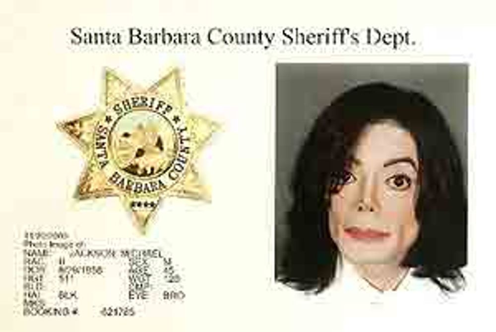 Jacko: from world icon to suspect 621785