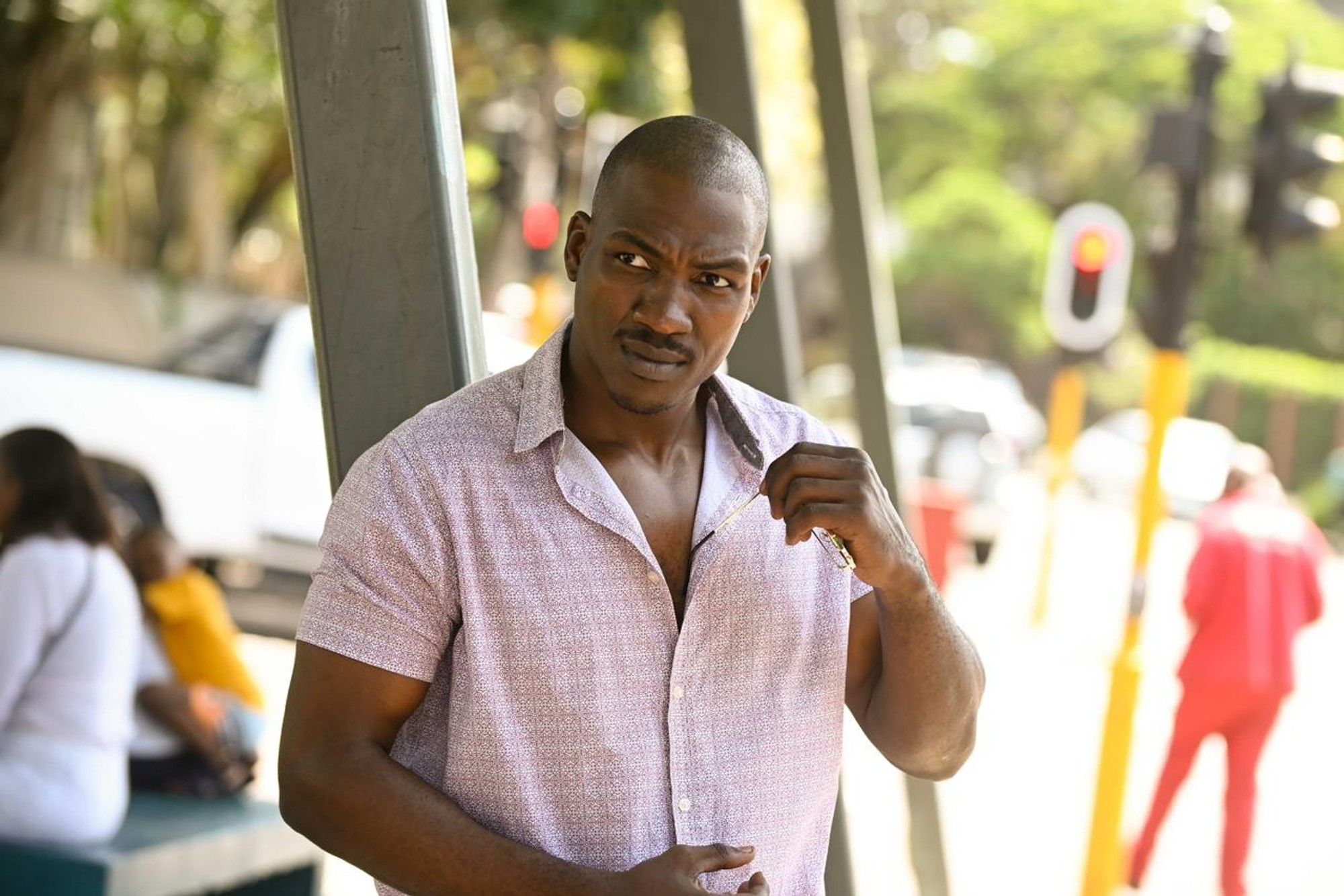 Umlingisi uthi abakaboni lutho aboMkhokha