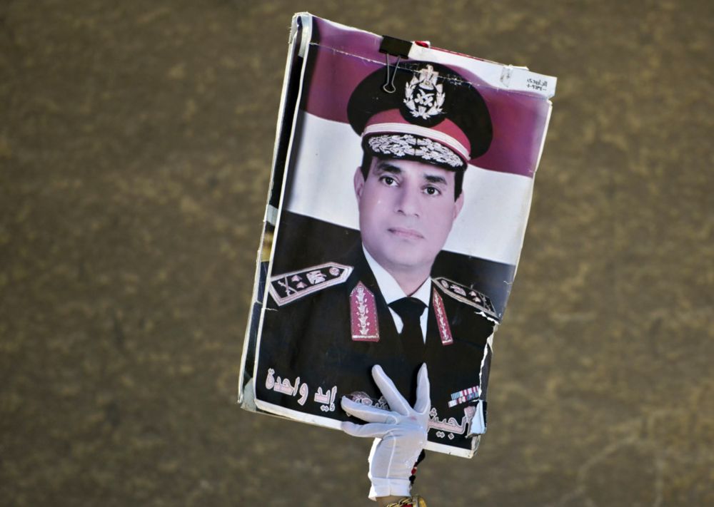 Egypt interim PM backs Sisi for president