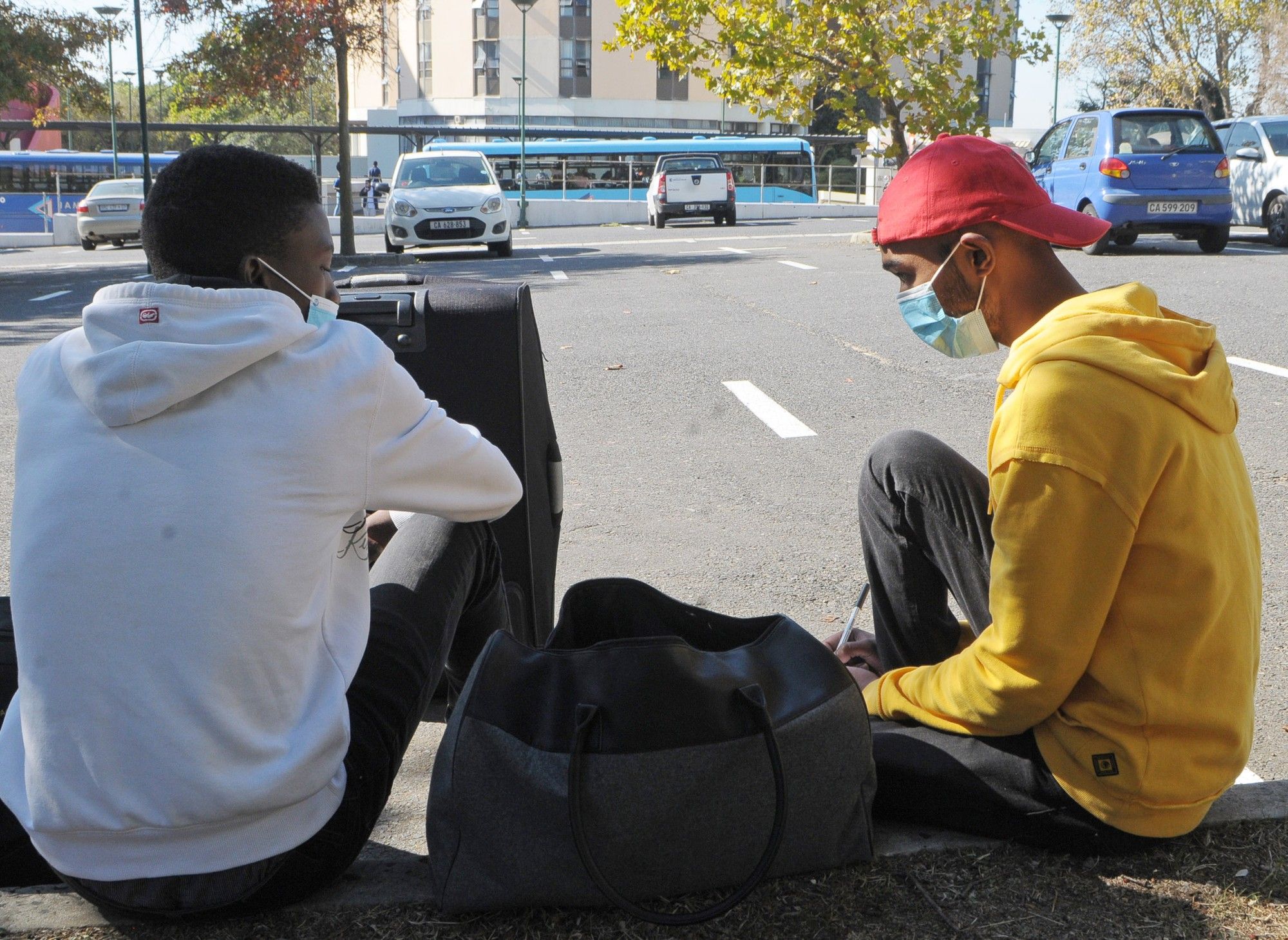 UJ in a new drive to assist ‘missing middle’ students with 2023 ...