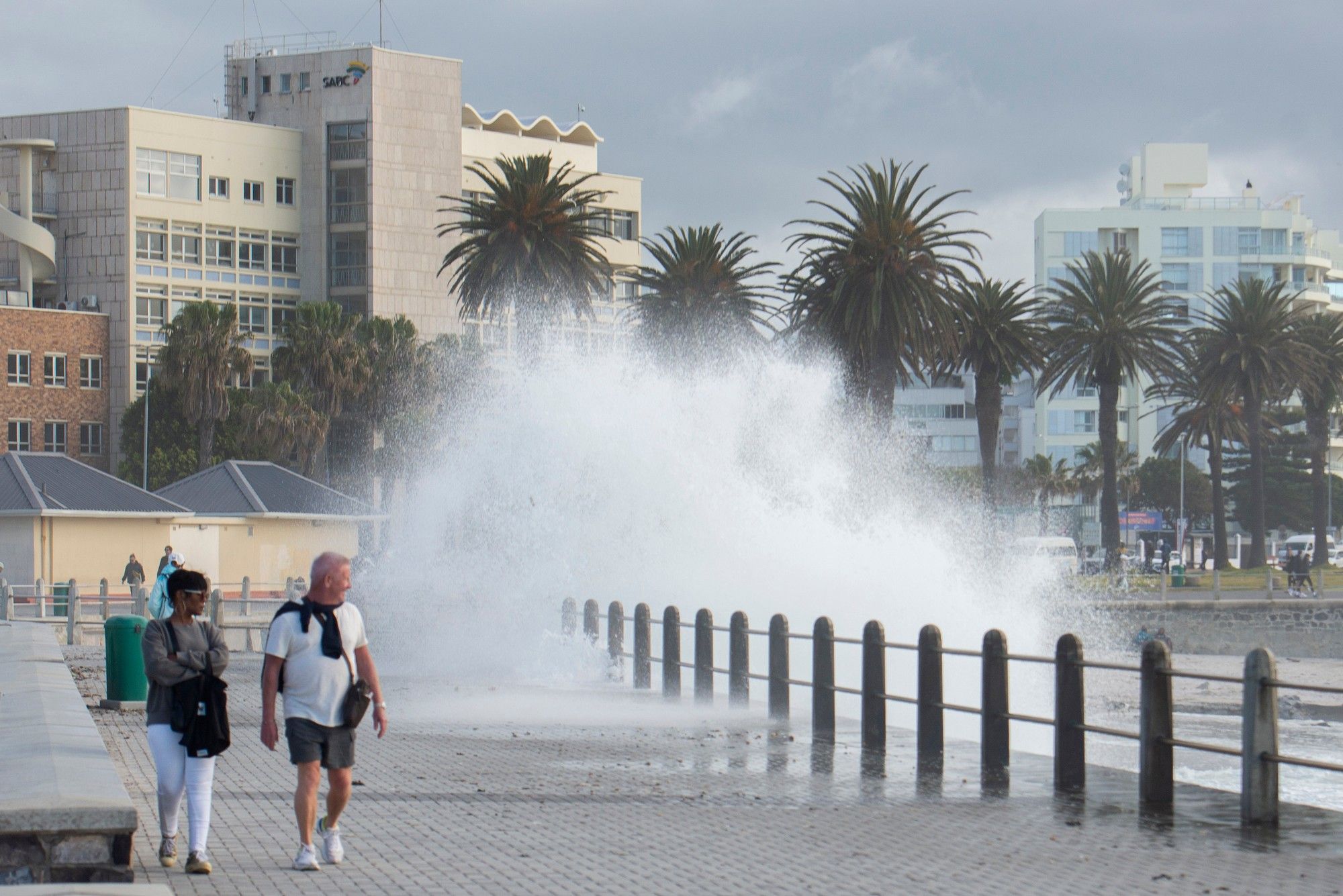 LOOK: SA Weather Services issues warning of thunderstorms, rain and ...