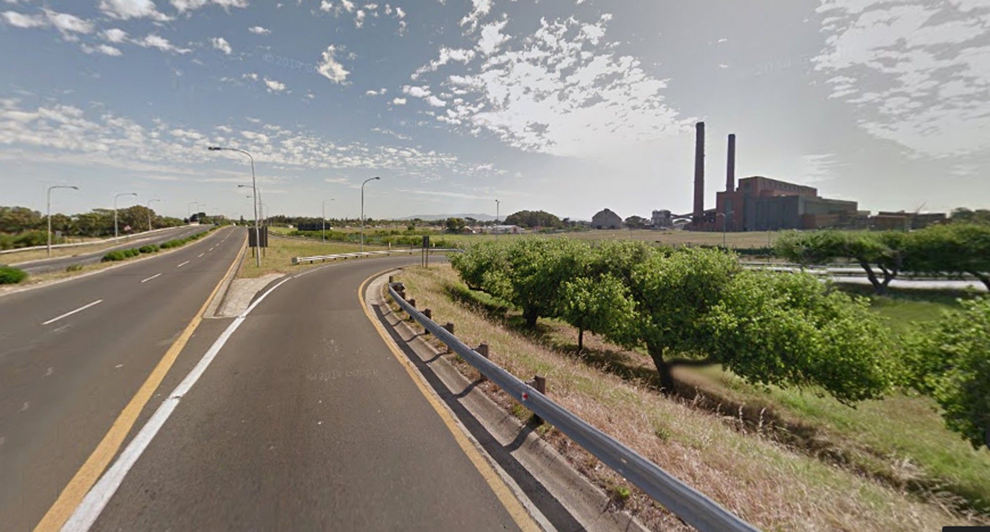 Motorists beaten, robbed in N2 off-ramp ambush