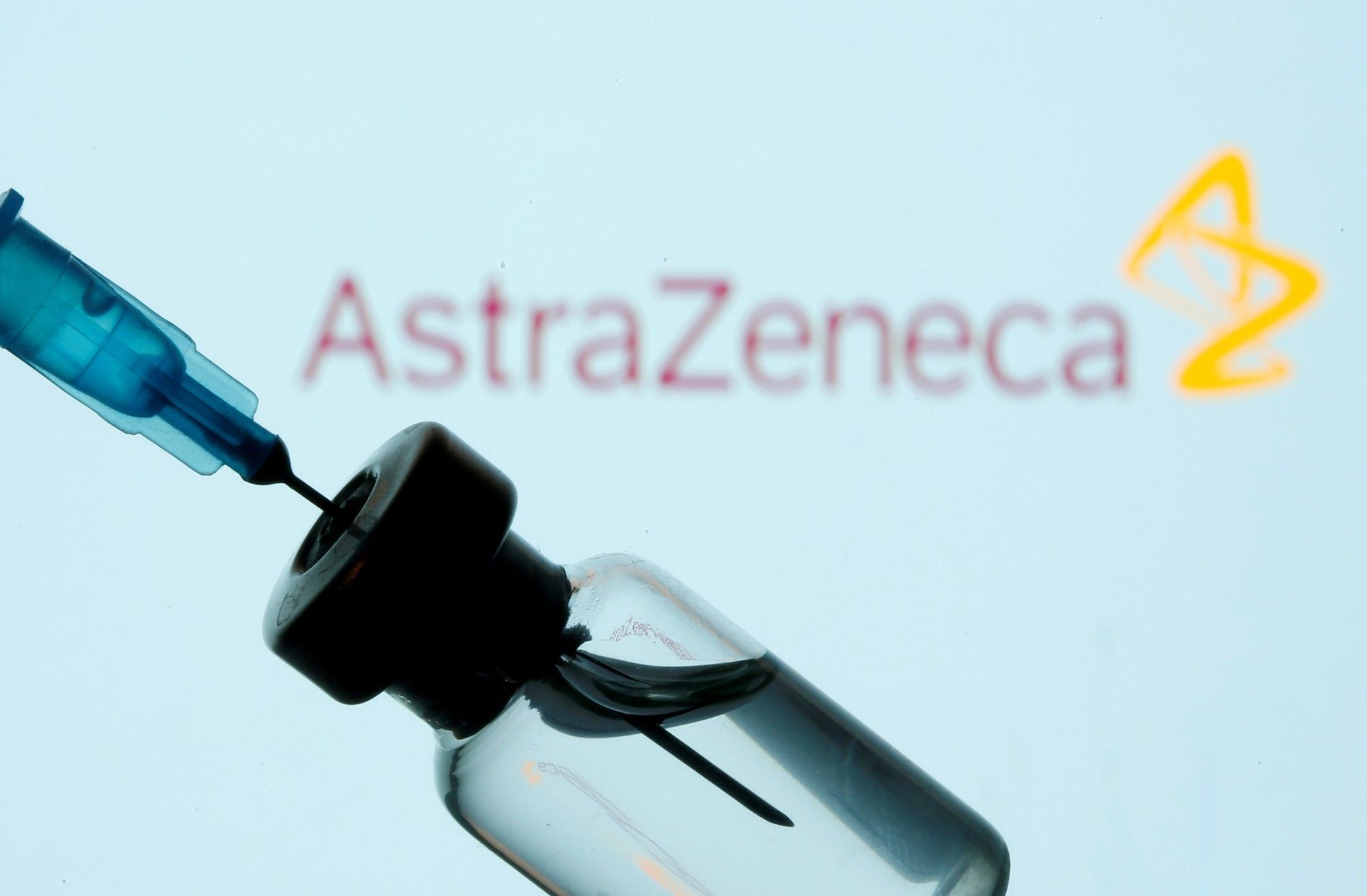 EXPLAINER: This is why SA suspended its roll-out of the AstraZeneca vaccine