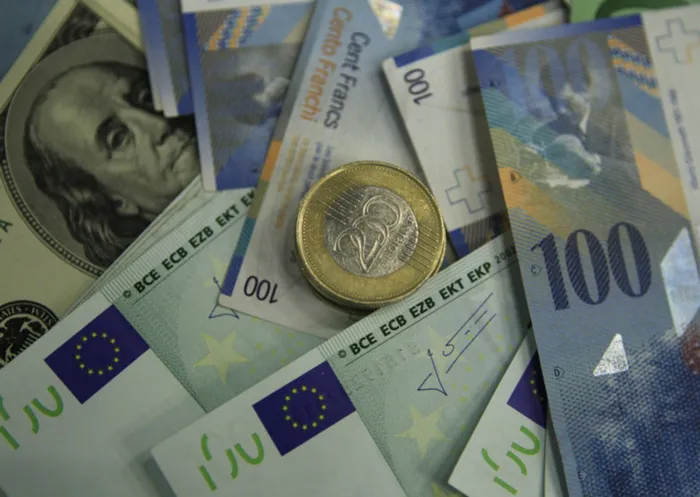 Hungary's PM moves to ease rifts with IMF