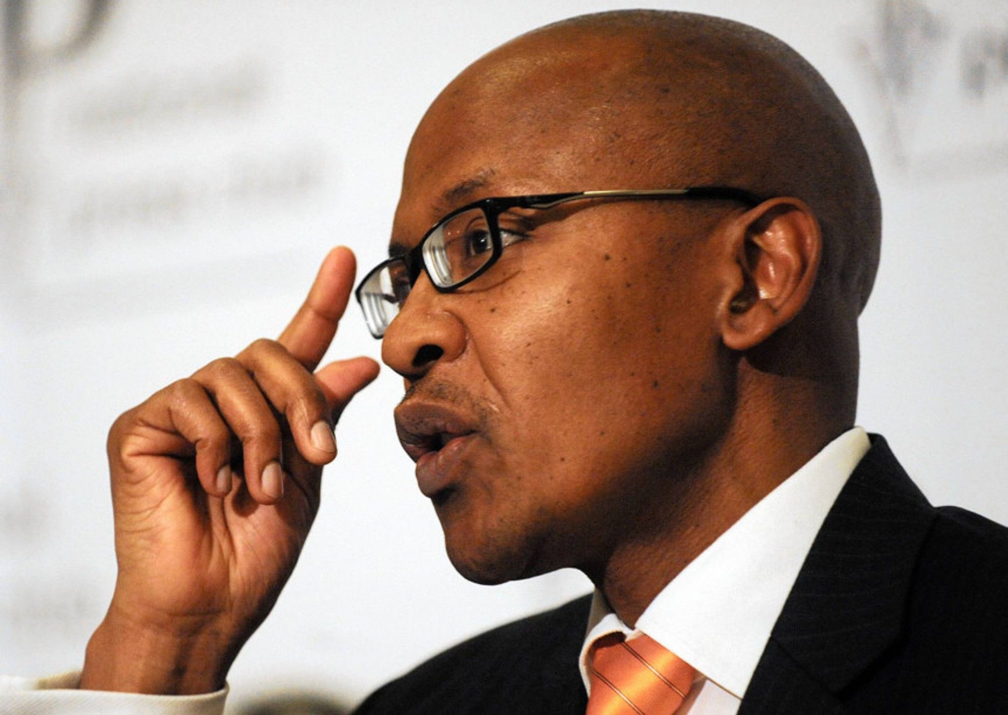 Govt defends Concourt review