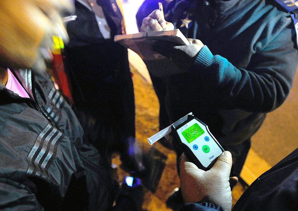 Female cops arrest 60 drunk drivers