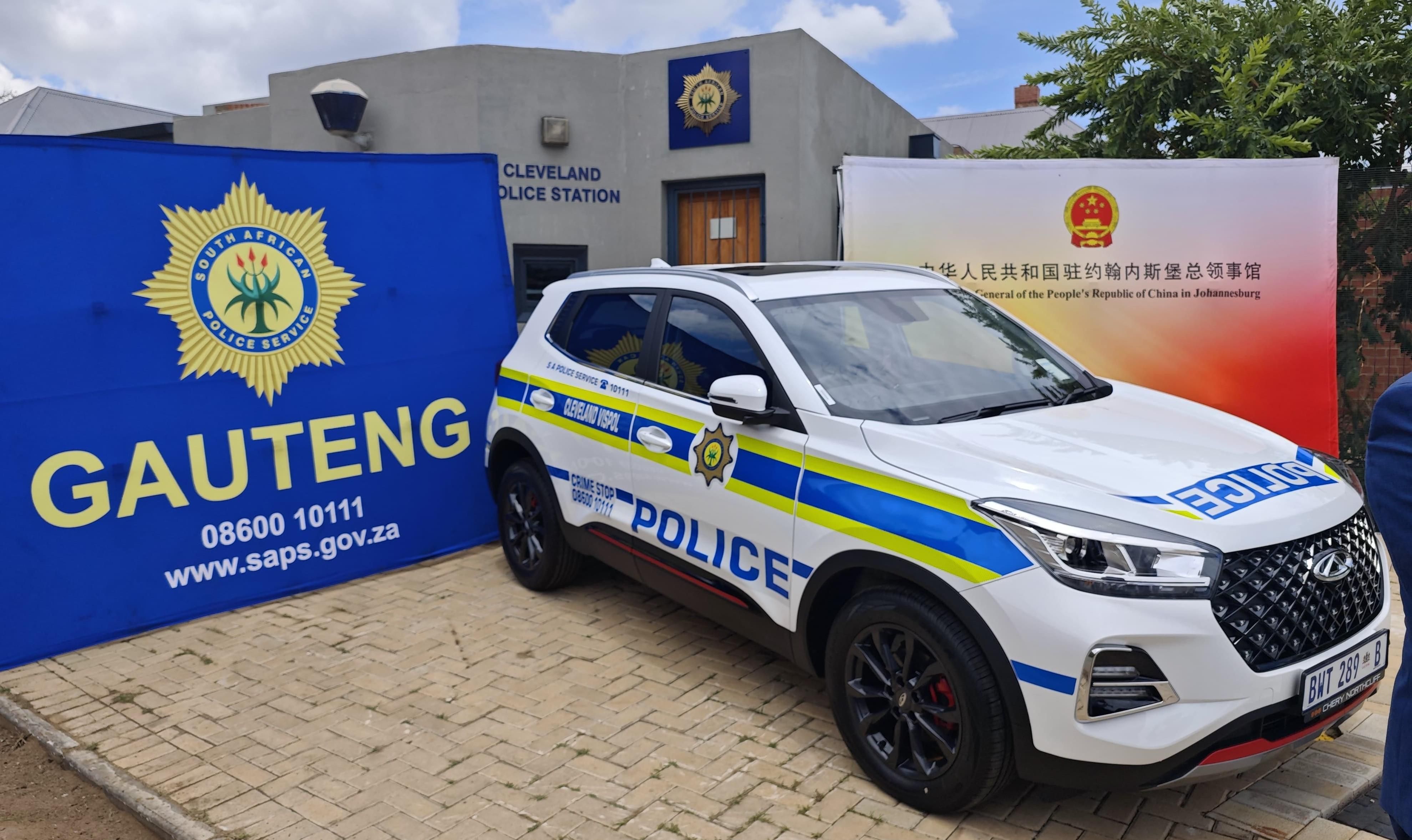 Chinese Consul-General Pan Qingjiang donates vehicle to boost SAPS ...