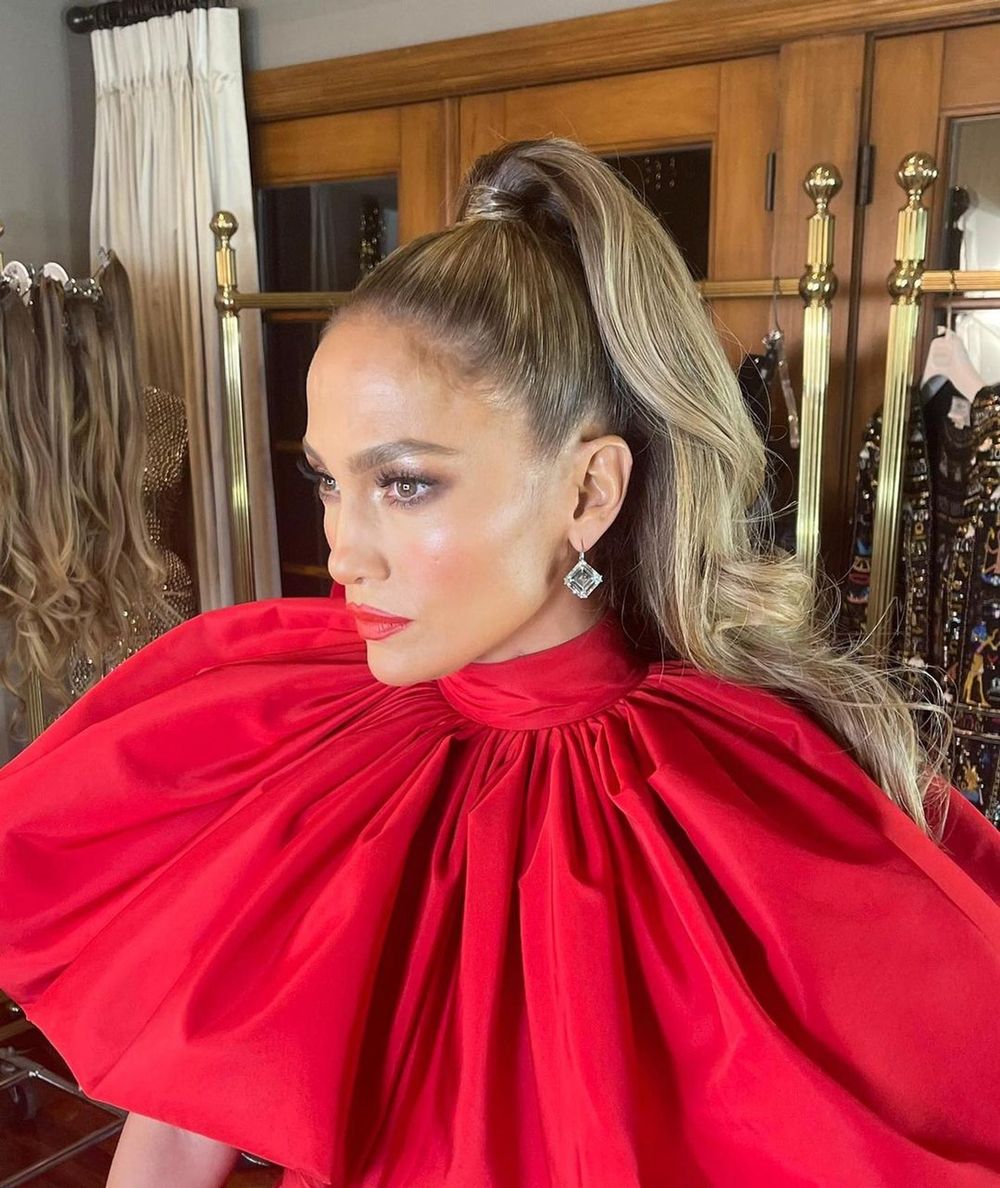 Jennifer Lopez unveils her JLo Beauty line