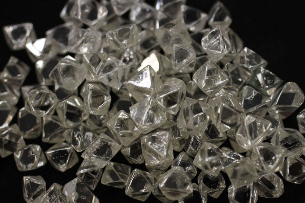 Diamond sales fuel ICoast arms trade - UN