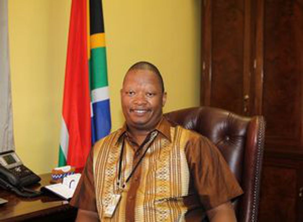 Mgidlana’s ‘Europe spending spree’