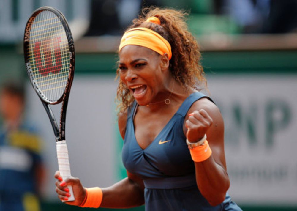 Ruthless Serena powers past wildcard