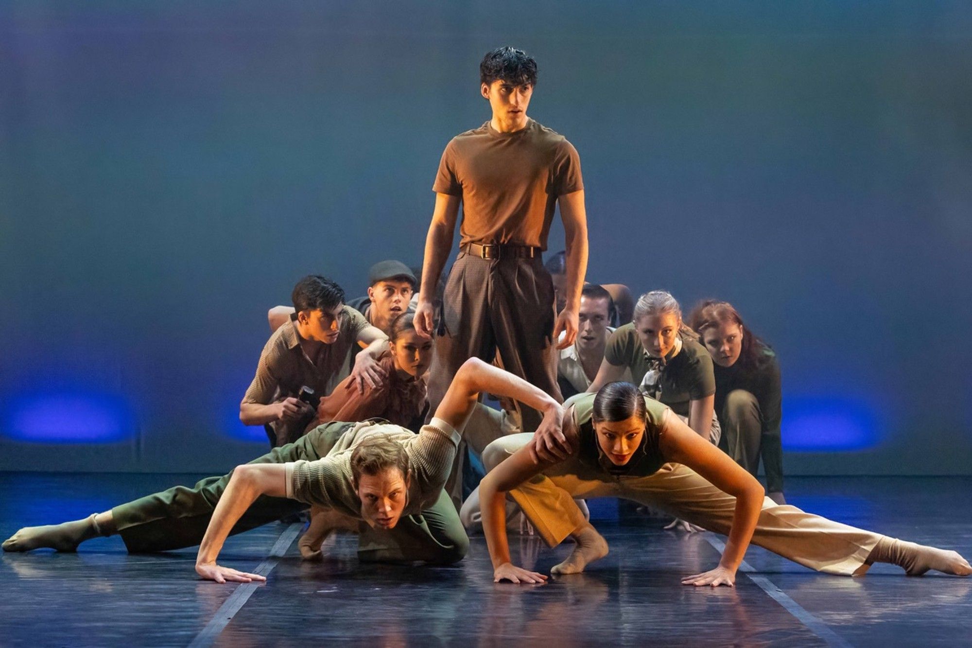 Hollywood in spotlight in song and dance show